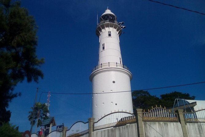 Nature At The Riverbank, Fireflies Watching By Row Boat (Guided) - What Travelers Say