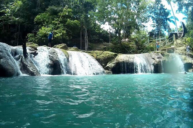 Nature Seekers Green Grotto Cave and Blue Hole - The Green Grotto Cave: A Journey Beneath the Surface