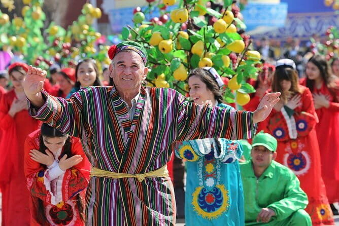 Navruz Holiday, 8-Day - Key Points