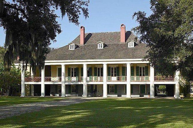 Nawlins Luxury: Destrehan Plantation Tour with Transportation - An In-Depth Look at the Tour Itself