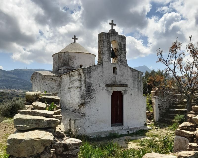 Naxos: Countryside hike among villages & Byzantine churches - Who Will Love This Experience?