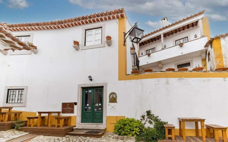 Nazaré, Alcobaça and Óbidos on a Luxury Mercedes - Frequently Asked Questions