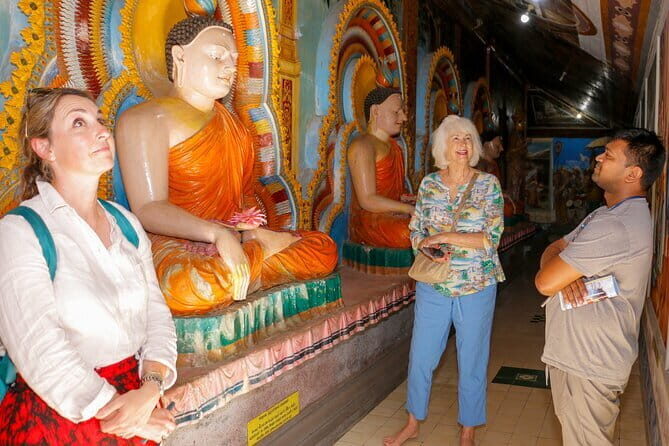 Negombo: CITY TOUR by Car with Professional Guiding - Key Points
