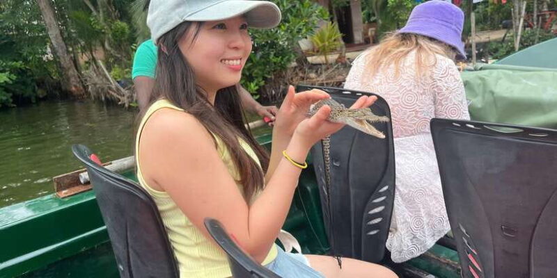 Negombo: Turtle hatchery, River safari, moon stone & Galle - Key Points