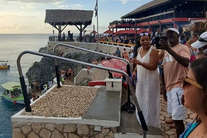Negril 7 Mile Beach and Rick's Cafe day tour from Montego Bay - What Past Travelers Say