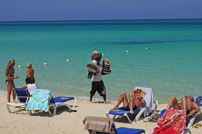 Negril 7 Mile Beach & Rick's Café Combo Tour from Montego Bay - Key Points