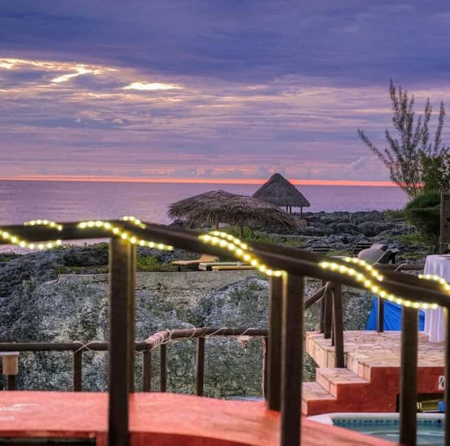 Negril: 7 Mile Beach, Shopping, & Dinner at Ivan's Tour - Key Points