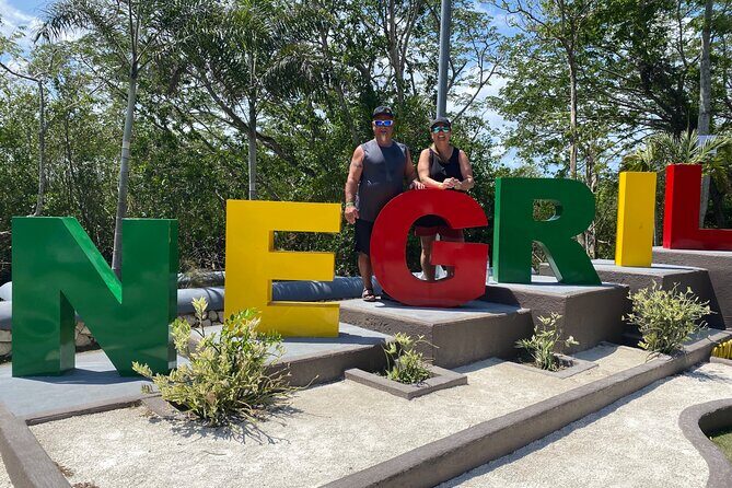 Negril day! beach and west end Cliffs with French Guide - FAQ