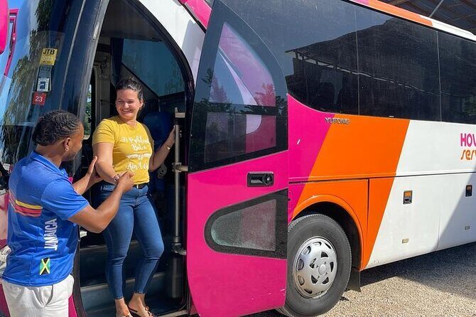 Negril Hotels to Montego Bay Airport - Cheap Shuttle - The Journey: What to Expect