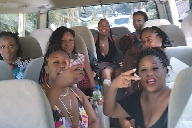 Negril Private Airport Transfers To and From MBJ Airport - The Driver and Customer Experience