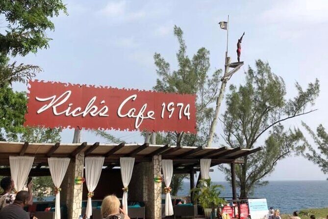 Negril PRIVATE CHARTER Catamaran (rate for 21 persons) - An In-Depth Look at the Negril Private Catamaran Experience