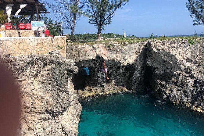 Negril Shopping And Rick's Café - The Itinerary: What to Expect