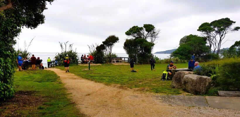 Nelson: Abel Tasman Cruise-Fly Day Tour - FAQs