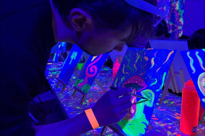 Neon Art Painting Experience in Immersive Studio (No Stop Wine) - Practical Tips for Participants