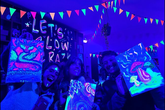 Neon Art Painting Experience in Immersive Studio (No Stop Wine) - FAQ