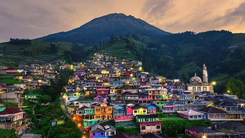 Nepal Van Java & Kedung Kayang Waterfall Tour :sunriseOption - Key Points