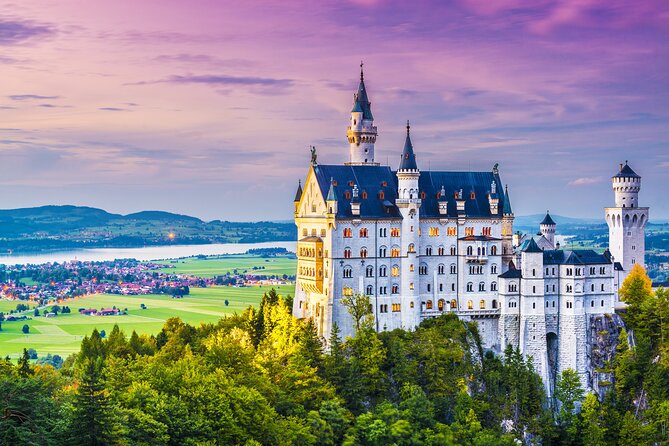 Neuschwanstein and Hohenschwangau Exclusive Skip-the-Crowds Tour - Inclusions and Accessibility