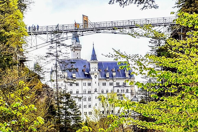 Neuschwanstein and Hohenschwangau Exclusive Skip-the-Crowds Tour - Neuschwanstein Castle: A Fairytale Masterpiece
