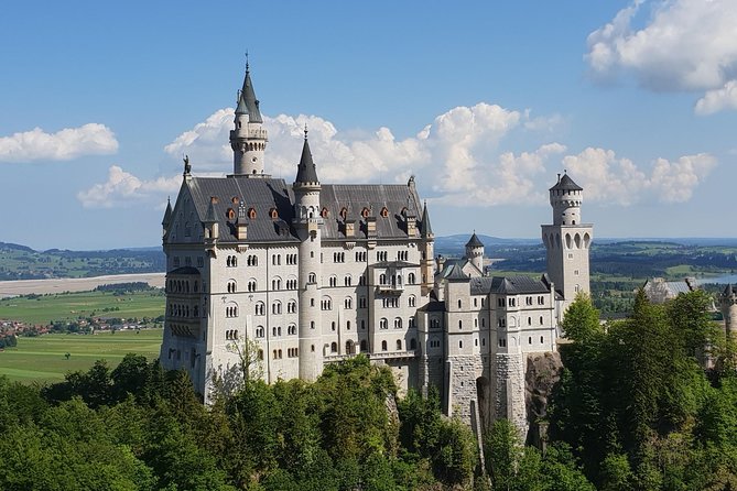 Neuschwanstein Castle Skip-the-Line Private Tour for Groups - Tour Inclusions