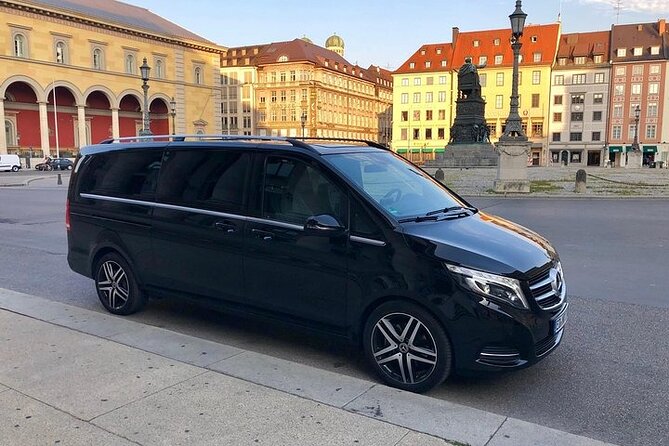 Neuschwanstein & Linderhof Castle Luxury Private Tour From Munich - Customer Reviews and Feedback