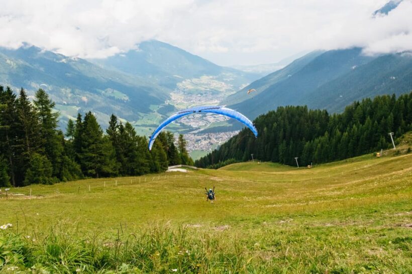 Neustift im Stubaital: Tandem Paragliding Flight - Who Will Love This Experience?