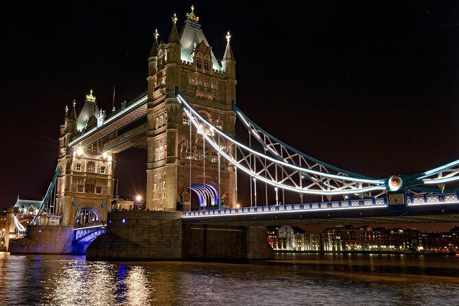 New and Old City Walking Tour - Practical Details and Tips for Making the Most of Your Tour