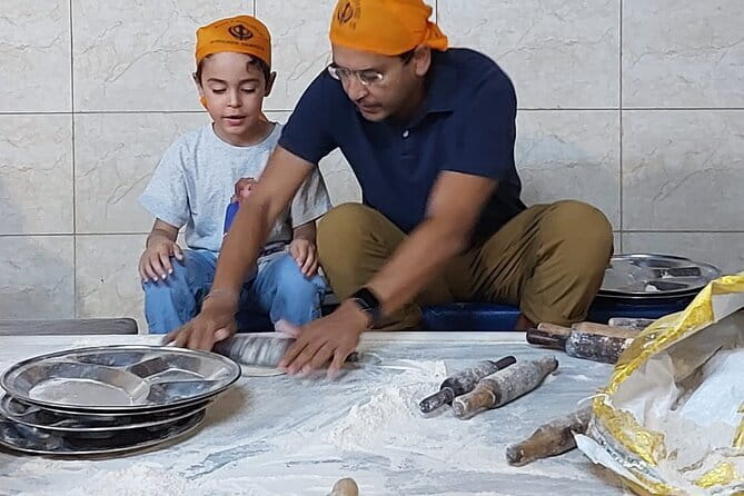 New and Old Delhi Full Day Sightseeing - What Makes This Tour Stand Out?