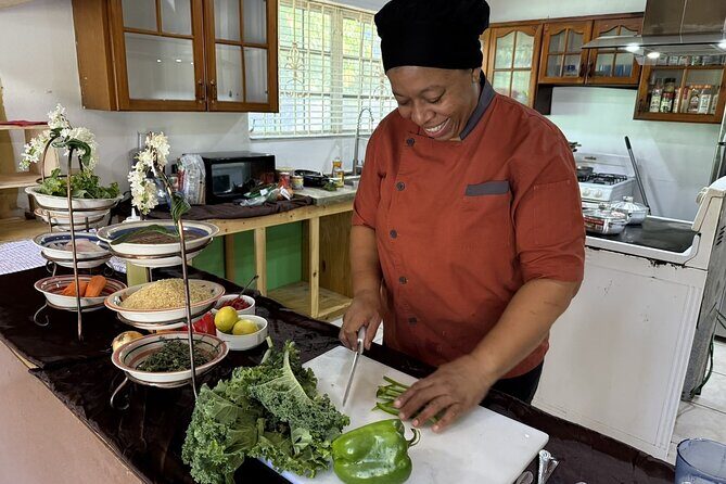 NEW! Authentic Bahamian Cooking and Cocktails with Transfers - An Overview of the Experience