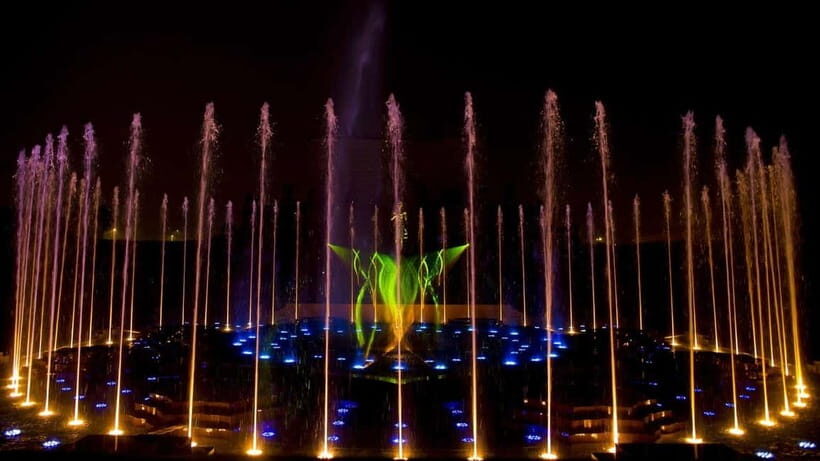 New Delhi: Akshardham Exhibition, Light and Water Show Tour - Exploring the Akshardham Complex: What to Expect