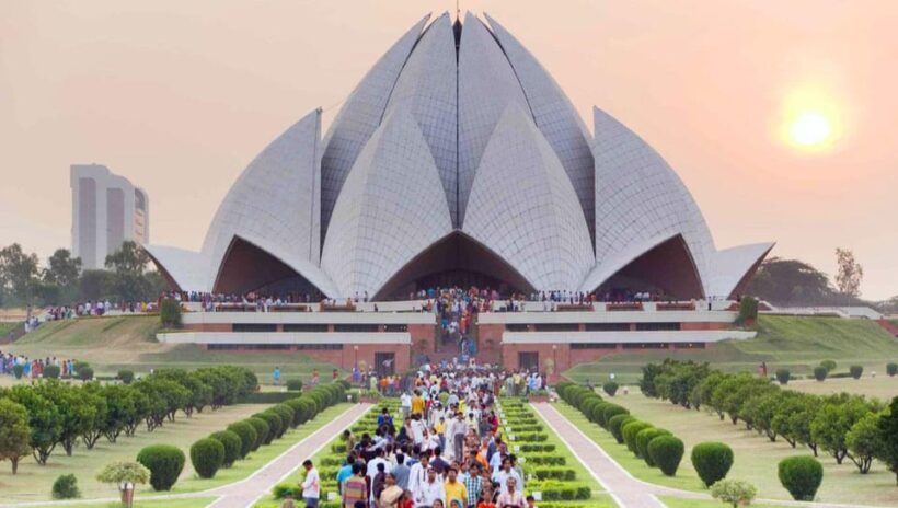 New Delhi: New and Old Delhi Full-Day Sightseeing Tour - The Sum Up
