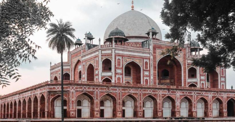 New Delhi Night Life Tour with Street Food - A Breakdown of the Itinerary