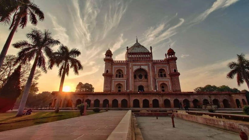 New Delhi: Private Day Trip with Guide and Driver - Key Points