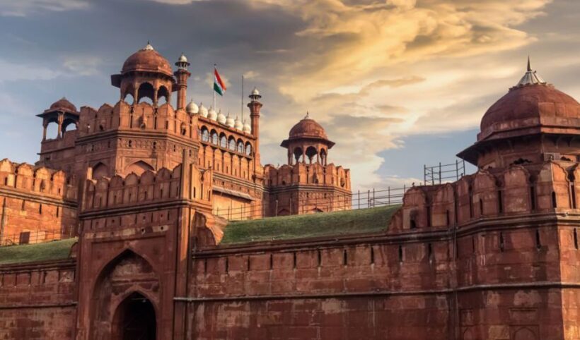 New Delhi: Private Old & New Delhi Day Trip & Optional Guide - What Past Travelers Say