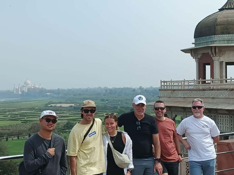 New Delhi: Private Taj Mahal Guide Tour without Tickets - A Multilingual Experience