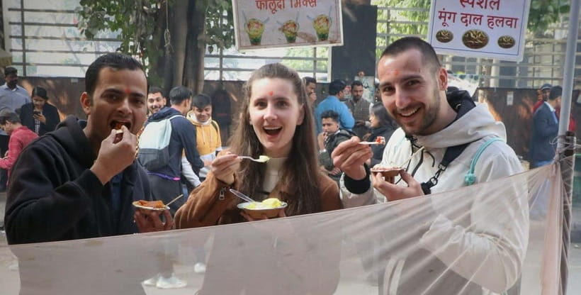 New Delhi: Street Breakfast Tour - Key Points