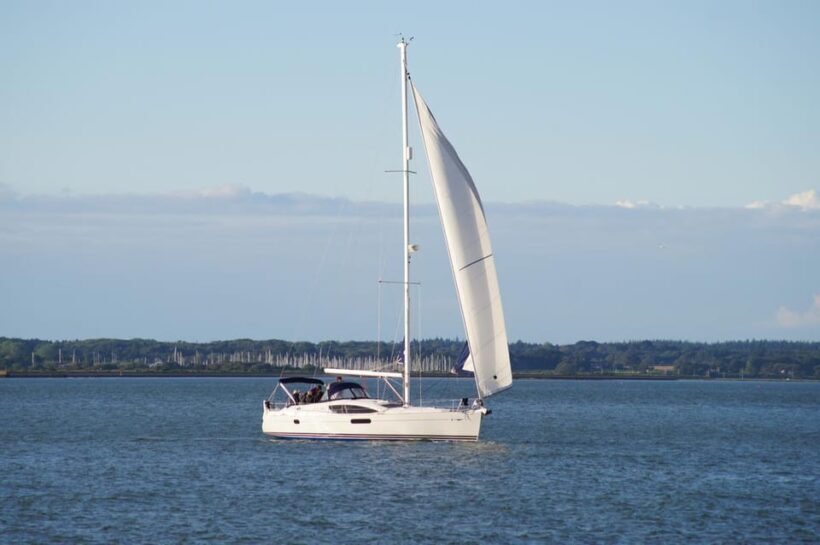 New Forest: Sail with Lunch or Dinner from Lymington - FAQ