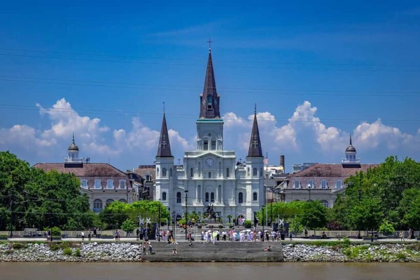 New Orleans: After Dark! French Quarter Ghost Tour - Key Points