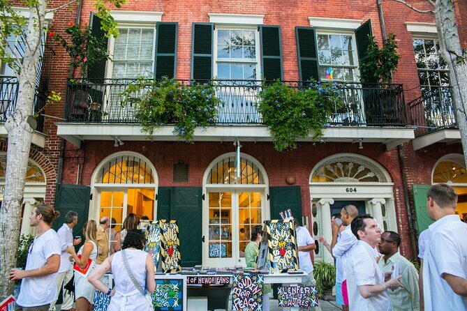 New Orleans Arts District Gallery Tour with Champagne - Introduction