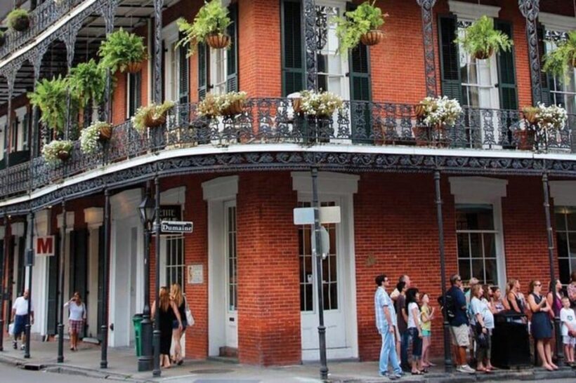 New Orleans: City and Cemetery Sightseeing Tour - Key Points