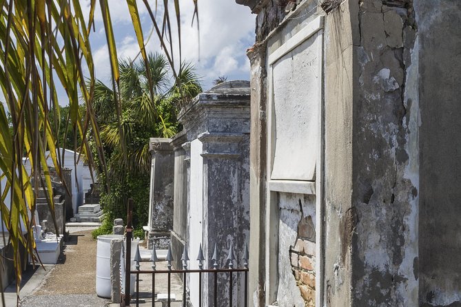 New Orleans City and Cemetery Sightseeing Tour - Starting Point and Practical Details