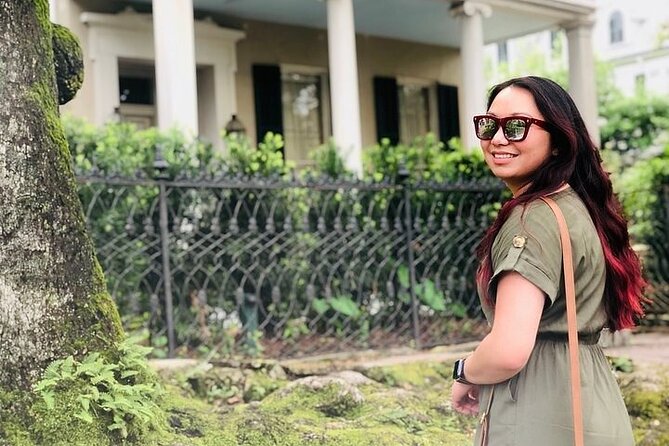 New Orleans City and Cemetery Tour With Garden District Stroll - Discovering the French Quarter