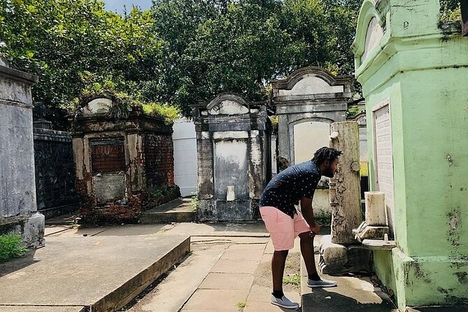 New Orleans City and Cemetery Tour With Garden District Stroll - Frequently Asked Questions