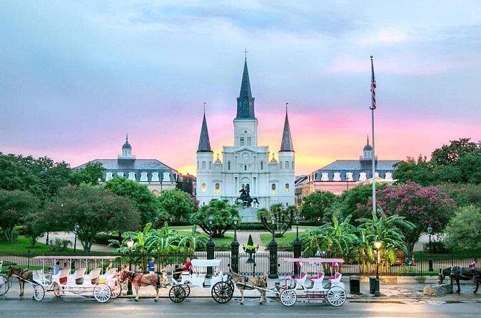 New Orleans City Tour with Drink and Souvenir - FAQs