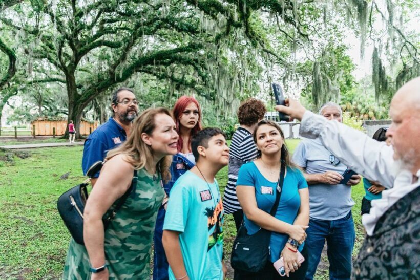 New Orleans: Dead of Night Ghosts and Cemetery Bus Tour - The Stops and Stories
