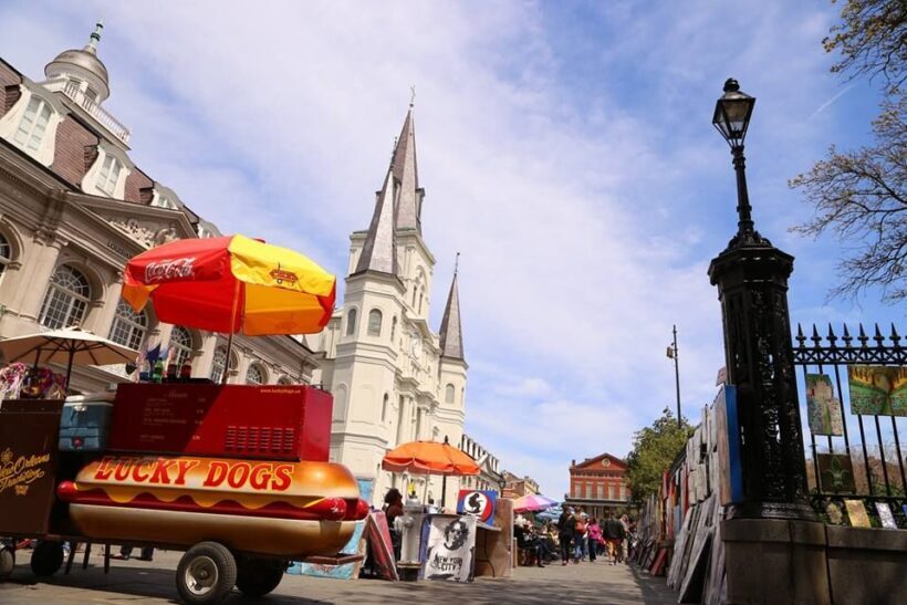 New Orleans Drunken Ghost and Vampire Experience - What’s Included and What’s Not