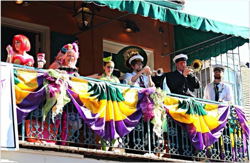 New Orleans Drunken Ghost and Vampire Experience - Who Will Love This Experience?