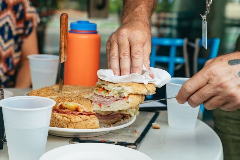 New Orleans French Quarter: A Tasty Tour with a Local - Key Points