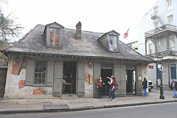 New Orleans French Quarter- At your own pace. Downloadable audiovisual tour. - An In-Depth Look at the French Quarter Tour