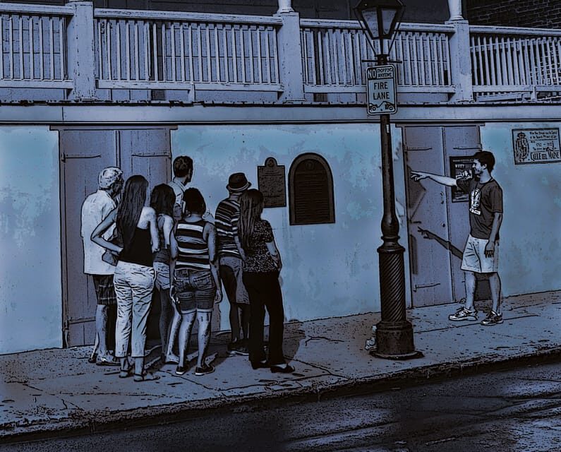 New Orleans: French Quarter Ghost Walking Tour - Who Should Consider This Tour?
