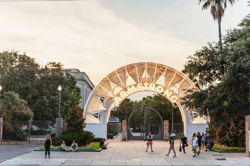 New Orleans: French Quarter Sightseeing Carriage Ride - Who Should Consider This Tour?